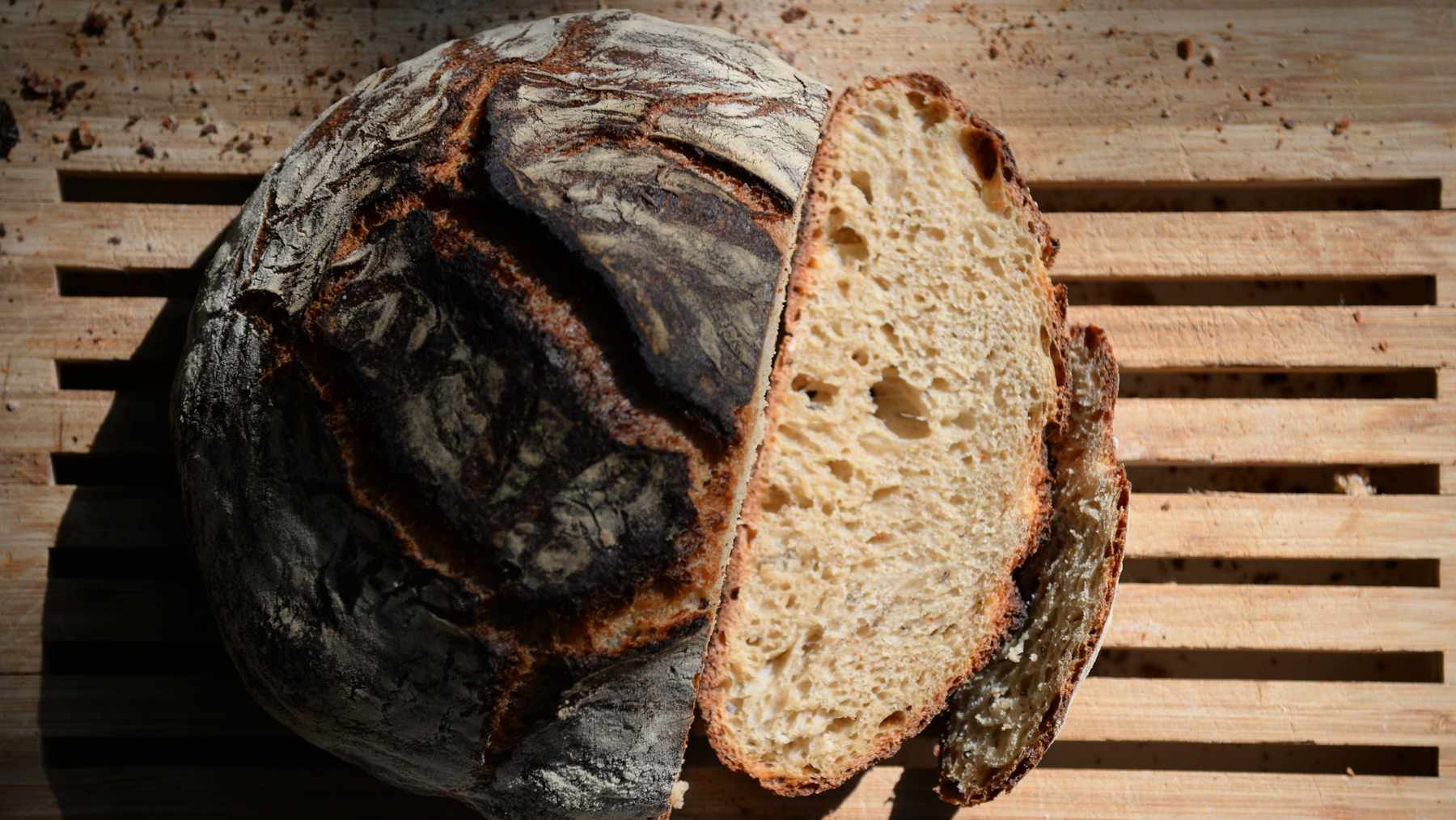 Ruchmehl – Eigenschaften & Verwendung | Schweizer Brot